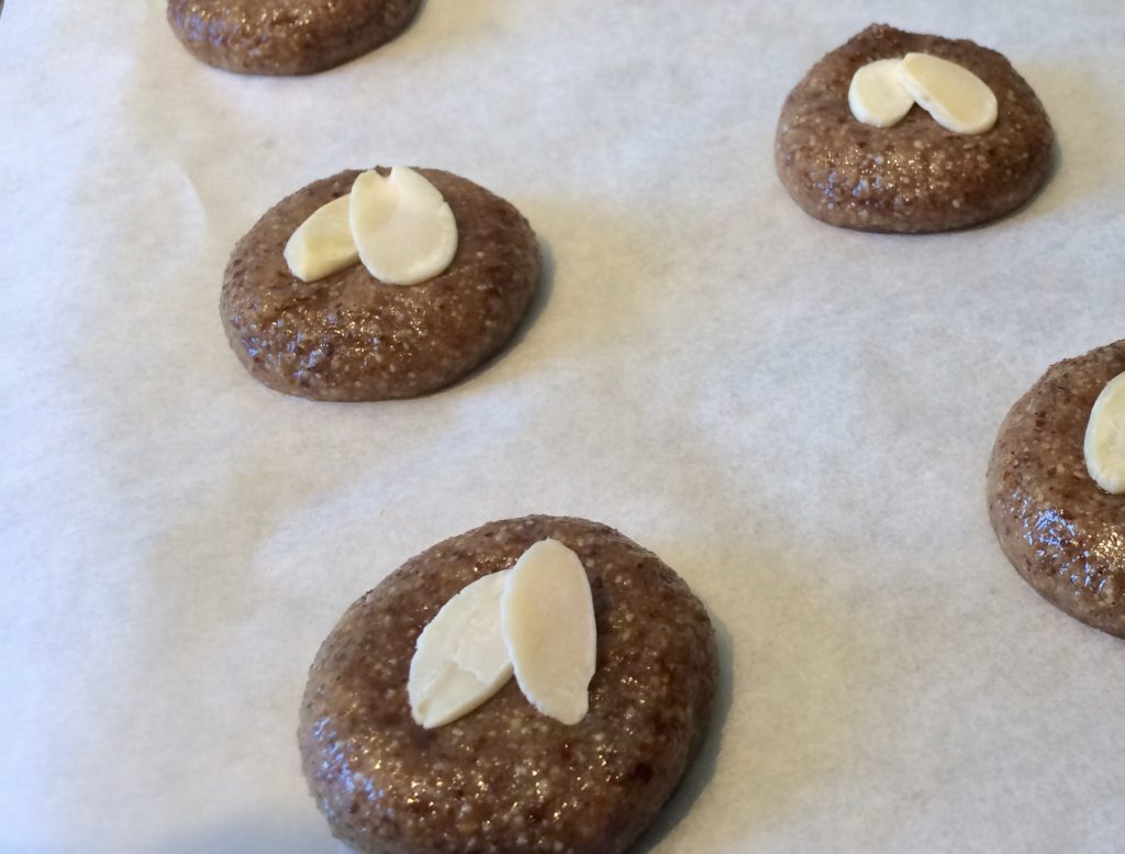 St. Francis of Assisi Almond Cookies - bakeitfab